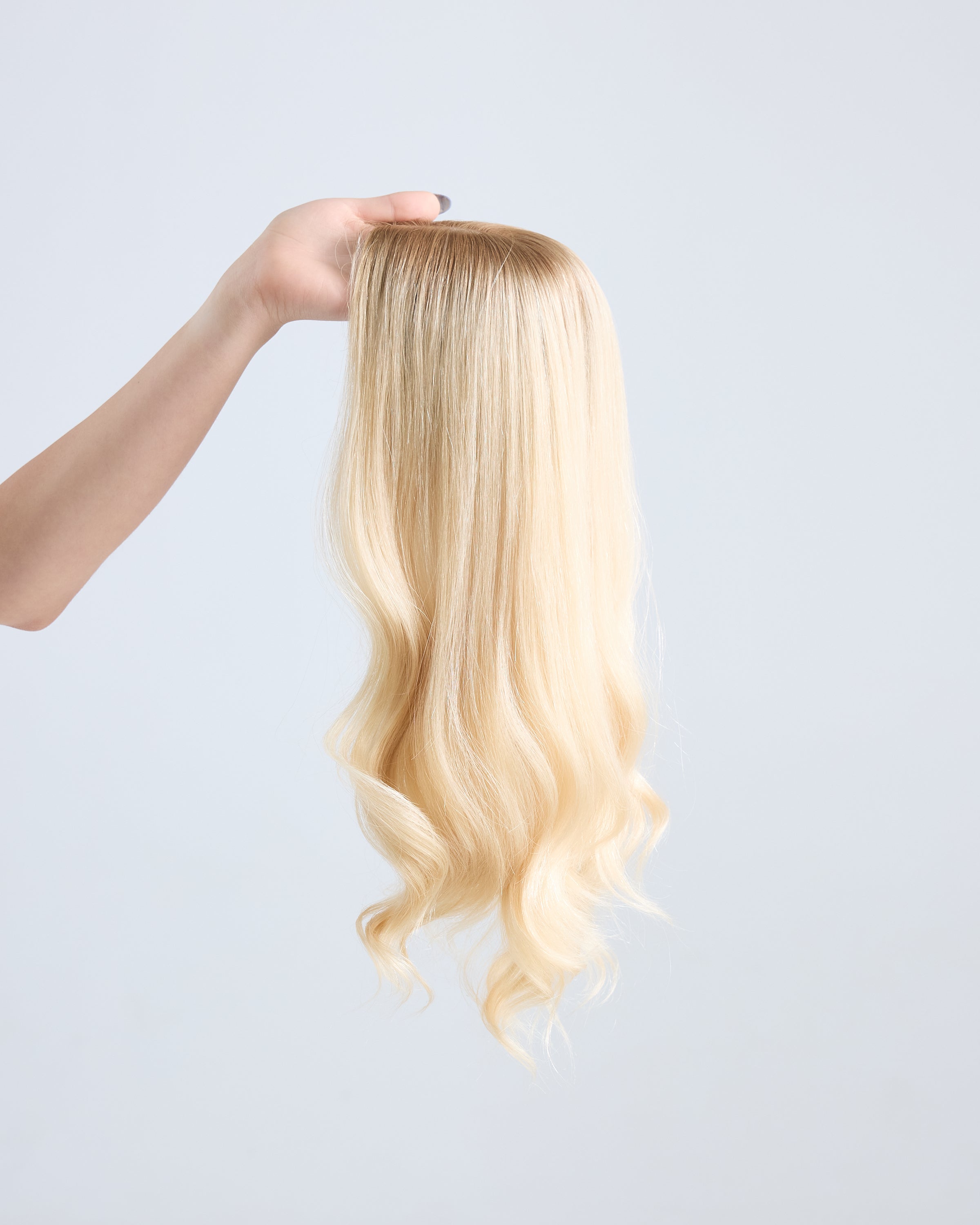 SECOND CHANCE // WARM ROOTED BLONDE TOPPER // 8X8 // 19" | Lusta